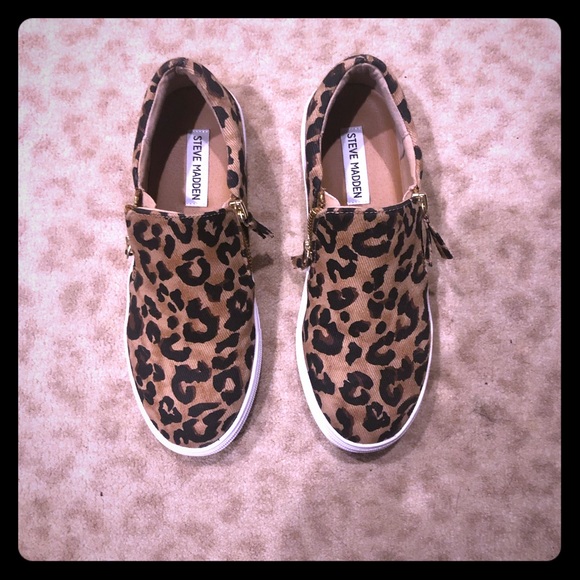 Steve Madden | Shoes | Steve Madden Glaammar Leopard Print Sneaker ...